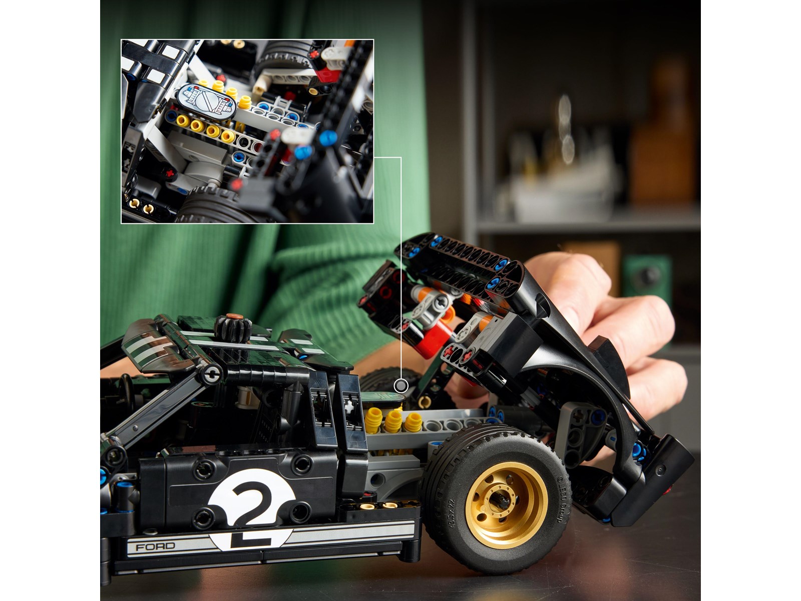 LEGO Technic 42223 1966 Ford GT40 MKII racewagen | Op voorraad